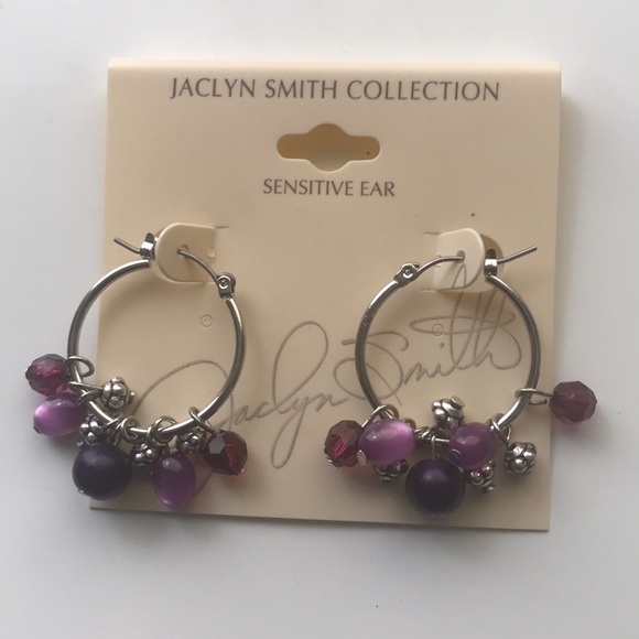 Jaclyn Smith | Jewelry | Jaclyn Smith Collection Small Hoop Earring ...